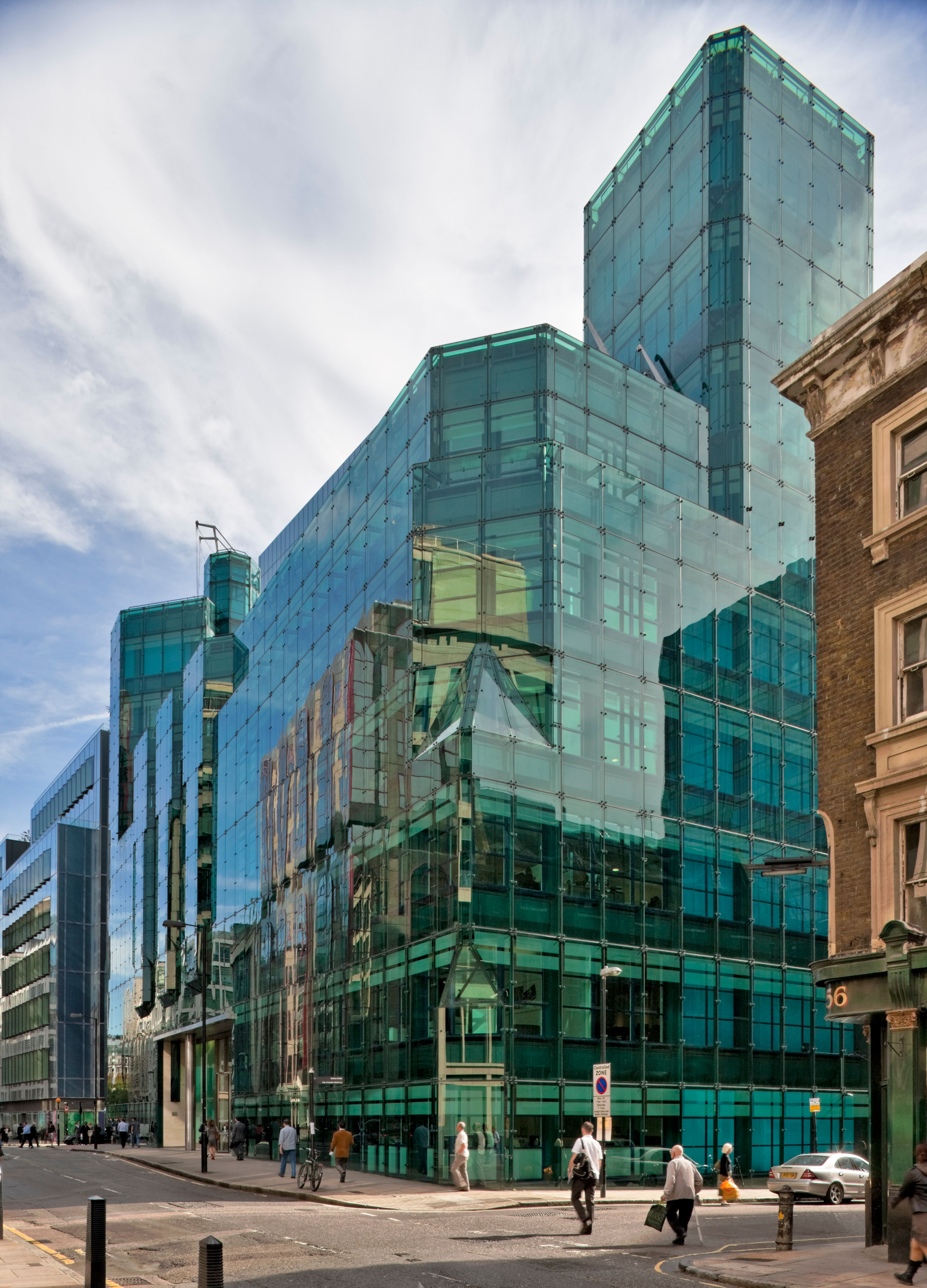 Why is Lasdun’s towering homage to Mackintosh still under threat?