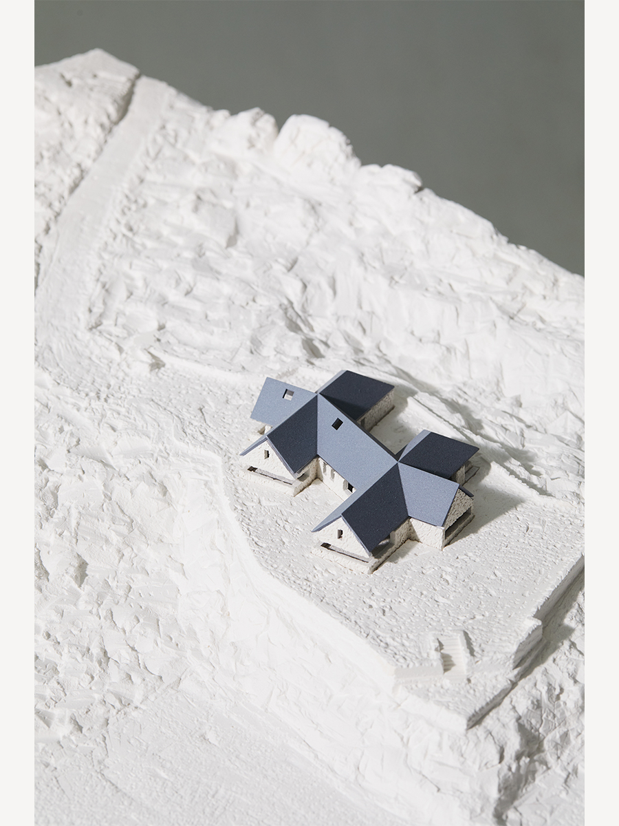 Foster Lomas wins approval for remote Irish seafront home