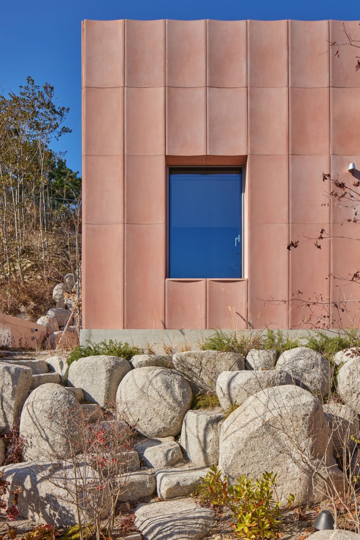 In practice: Studio Weave’s pink-concrete house in South Korea