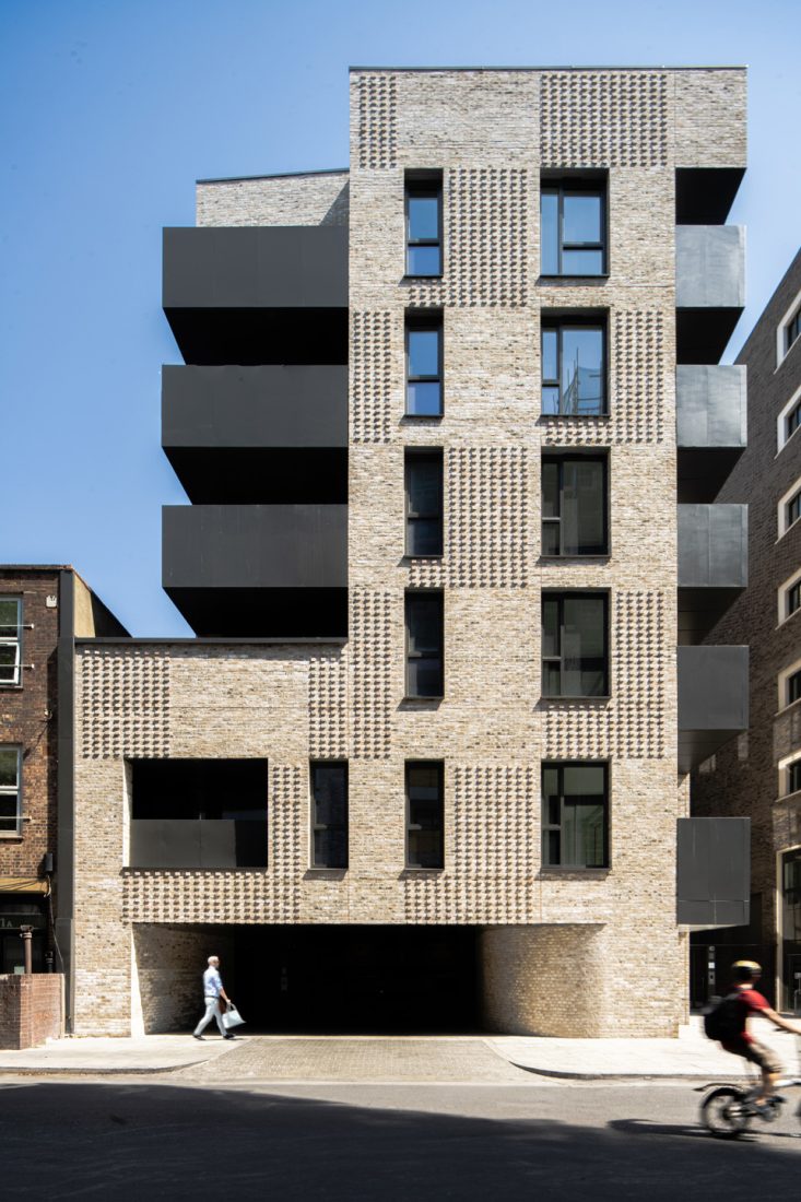 Coffey completes housing, gallery and artists’ studios in Bermondsey