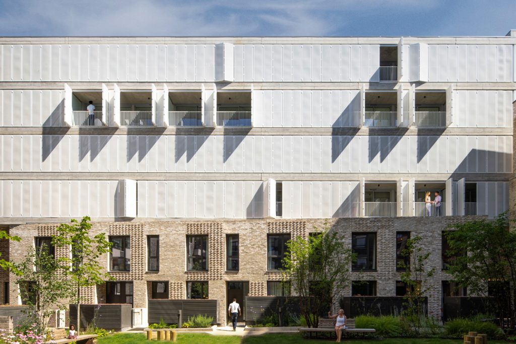 Coffey completes housing, gallery and artists’ studios in Bermondsey
