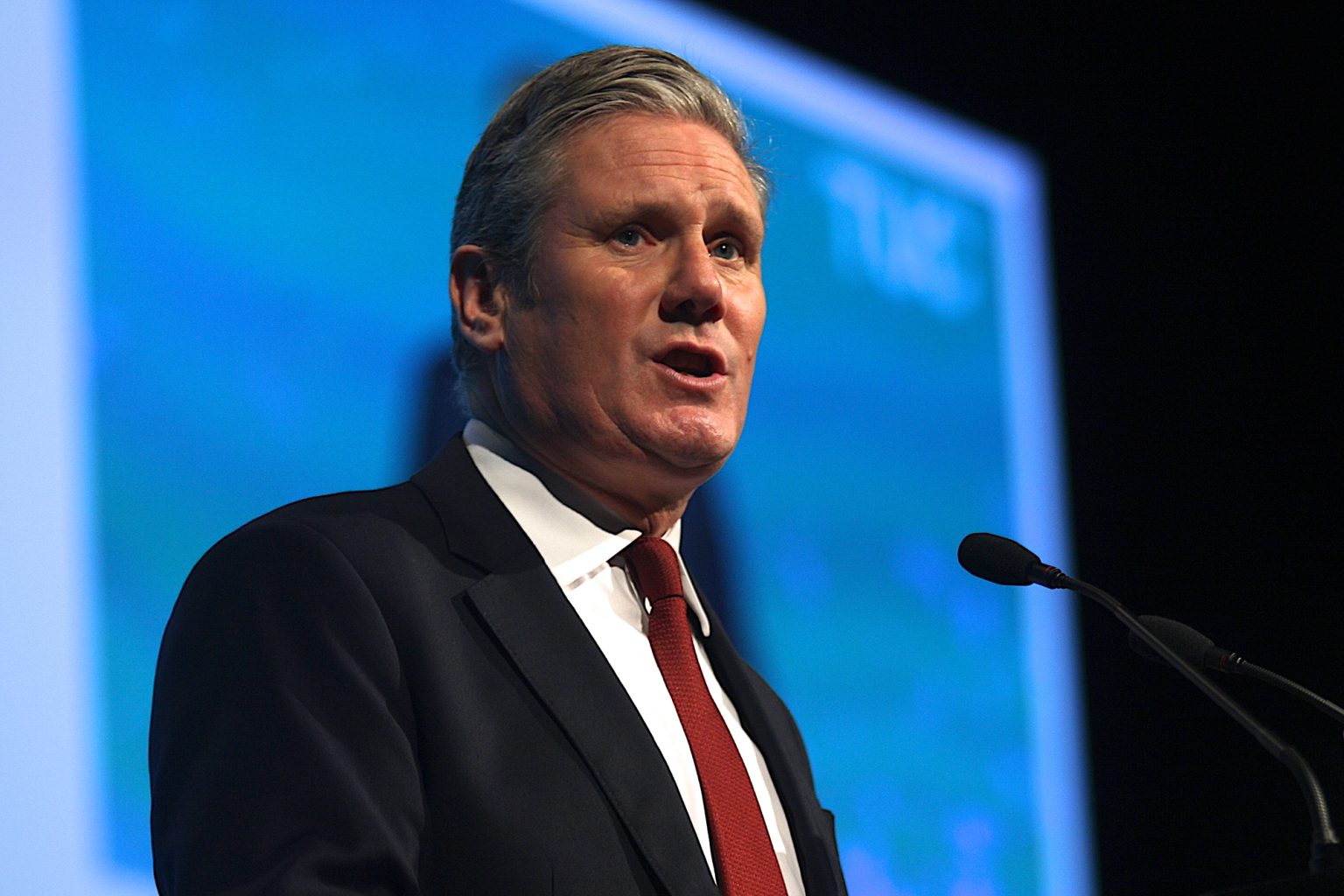 Starmer spells out housing and infrastructure pledges