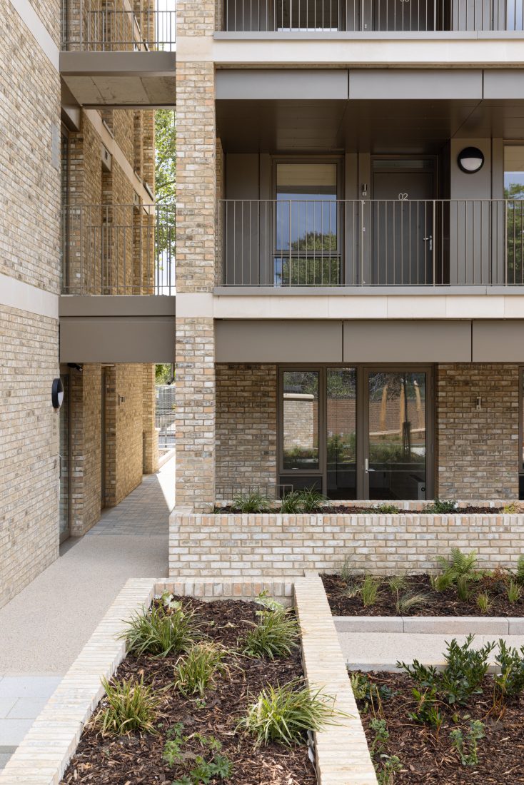 Weston Williamson completes housing scheme on North Peckham Estate