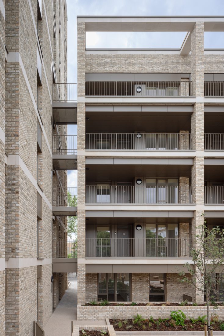 Weston Williamson completes housing scheme on North Peckham Estate