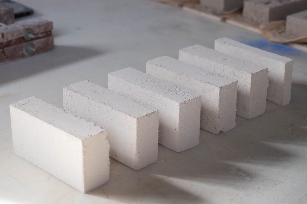 ‘Carbon neutral’ brick developed by Carmody Groarke and Seratech team