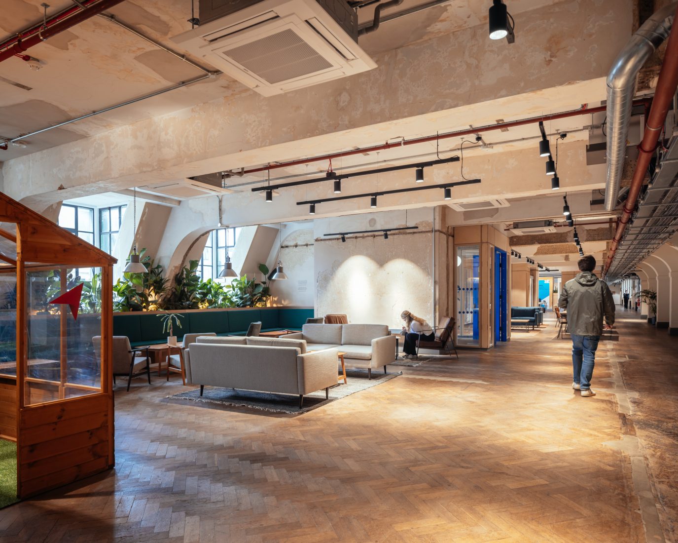 Material Works Architecture adapts London County Hall into workplace