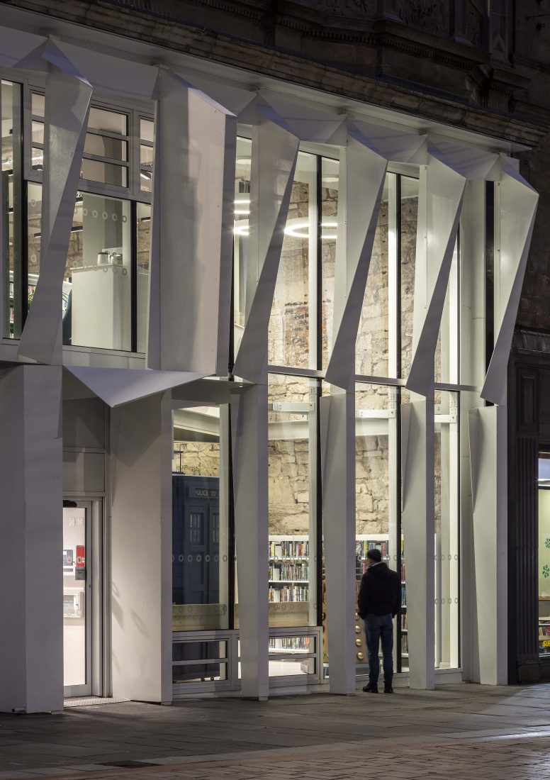Collective Architecture completes library for Renfrewshire Council