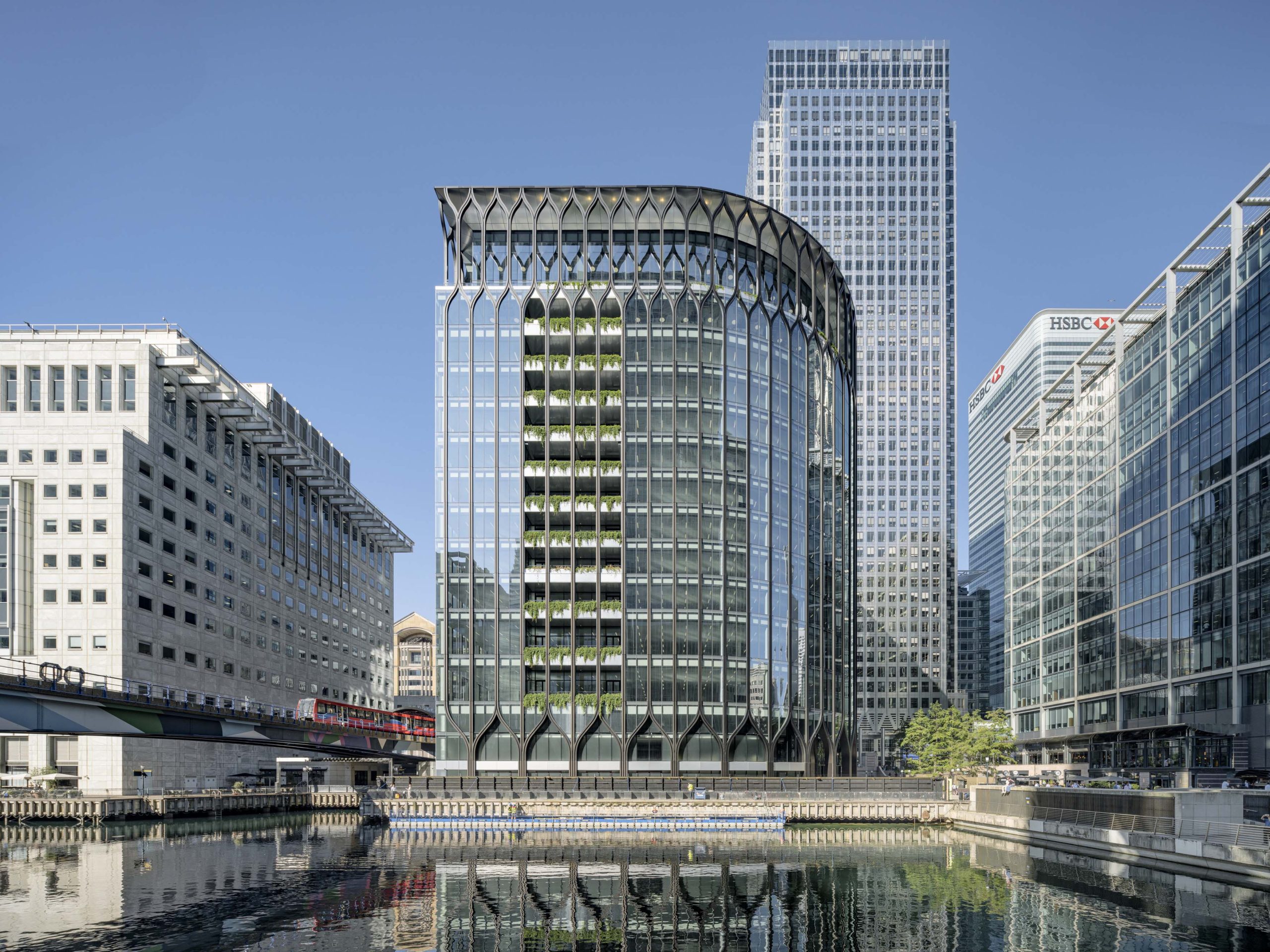 Buckley Gray Yeoman refurbishes Canary Wharf office