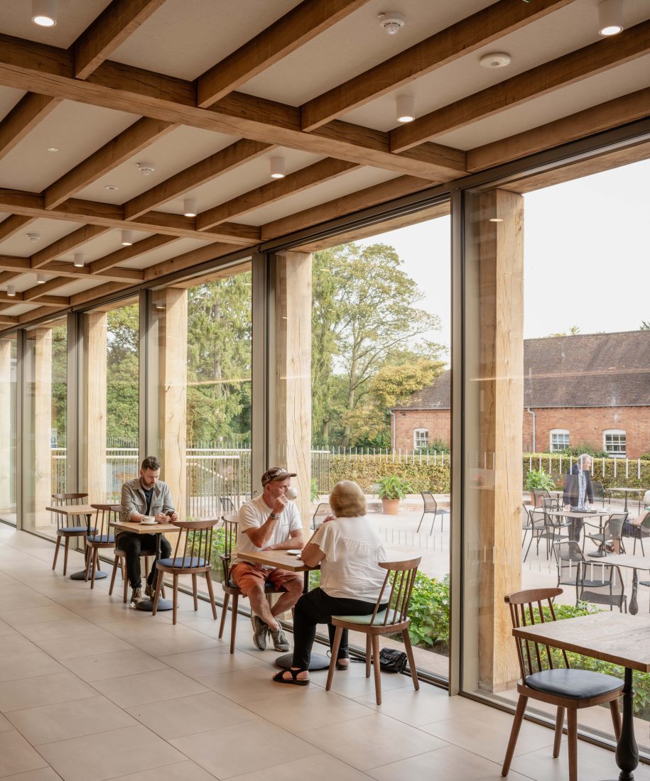 Howells completes pavilion restaurant at 18th-century Hanbury Hall