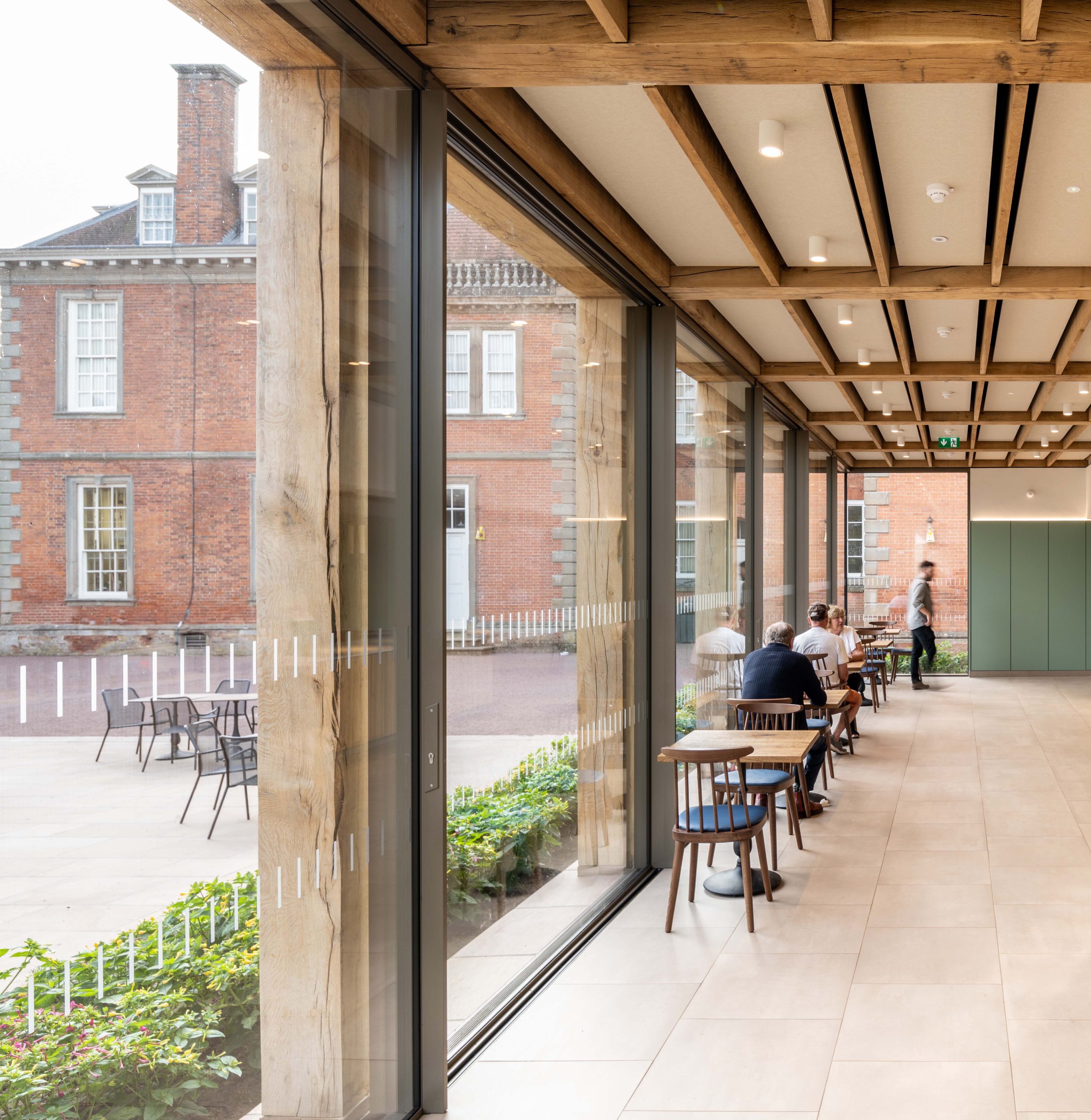 Howells completes pavilion restaurant at 18th-century Hanbury Hall