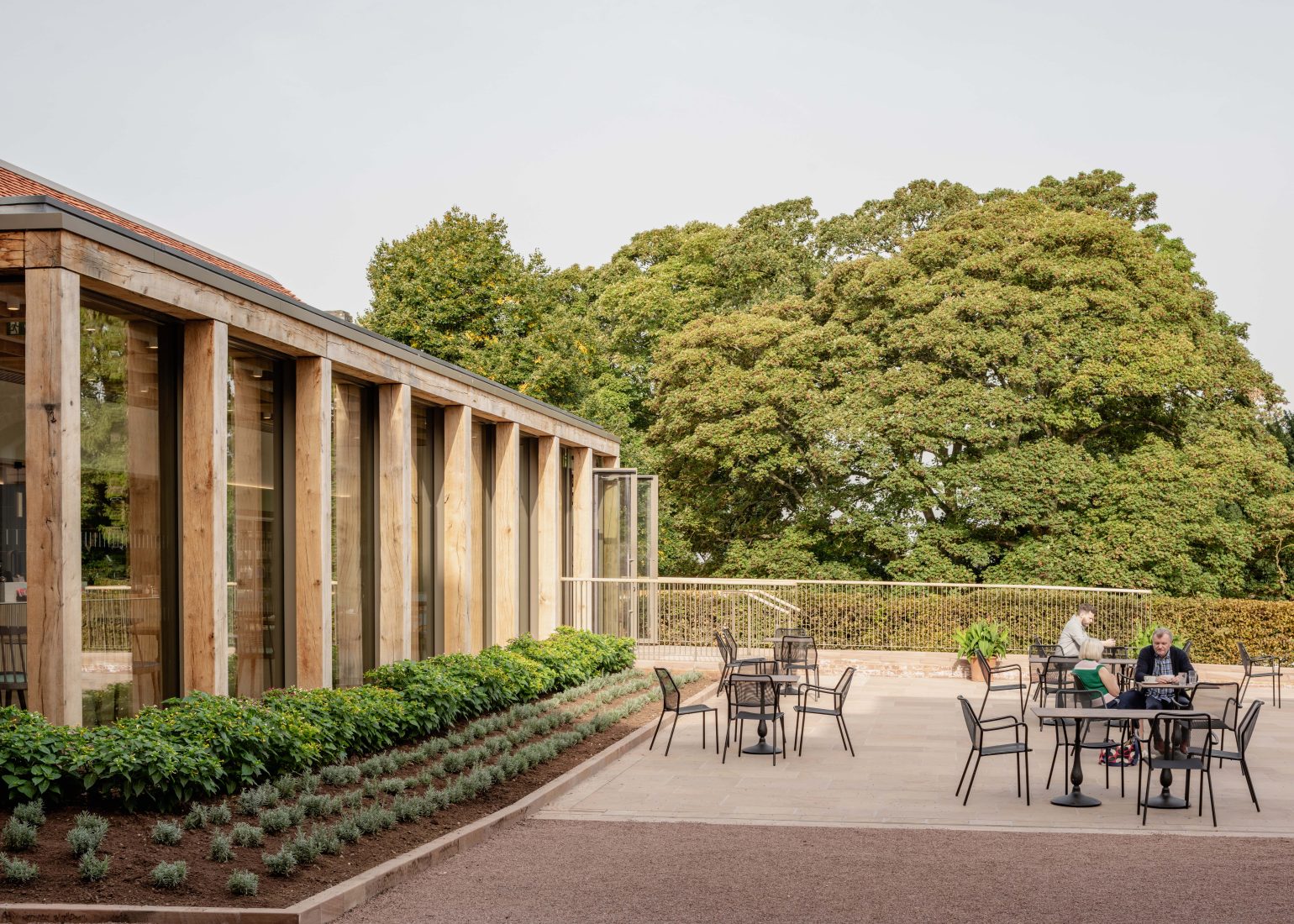 Howells completes pavilion restaurant at 18th-century Hanbury Hall