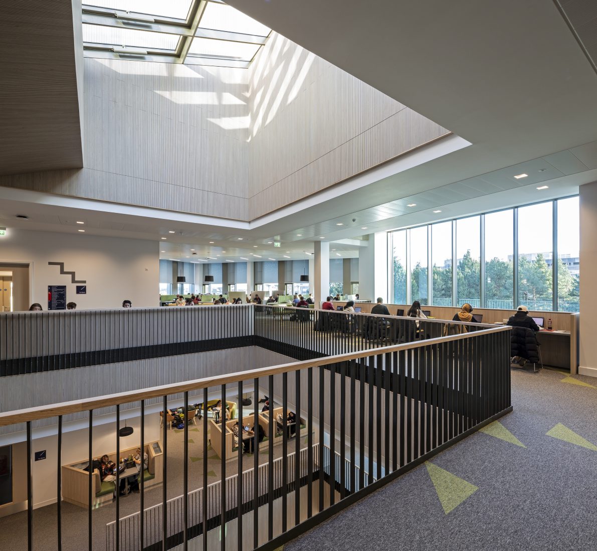 Sheppard Robson completes £32m Edinburgh Uni flexible teaching building