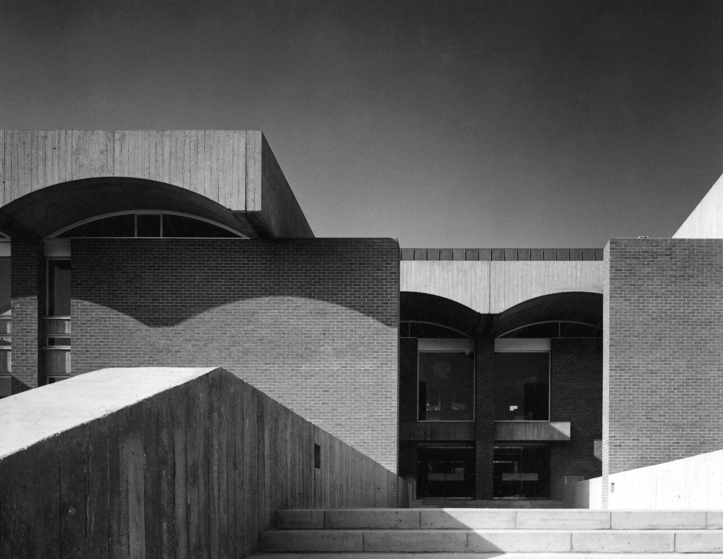 Keith Williams to add circular lift tower to listed Spence library