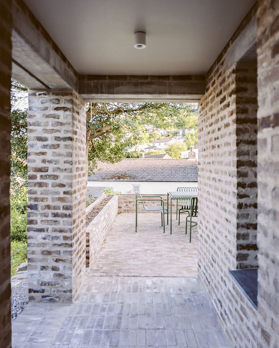 Architecture Office reworks listed cottage in Cornwall