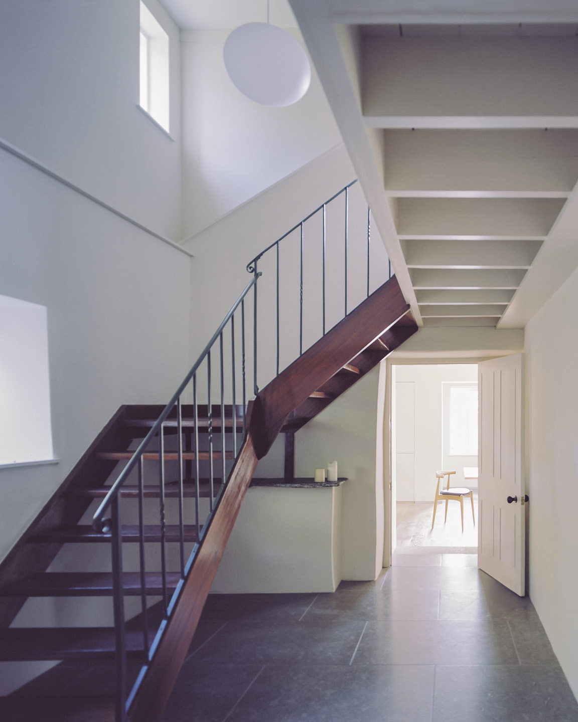 Architecture Office reworks listed cottage in Cornwall