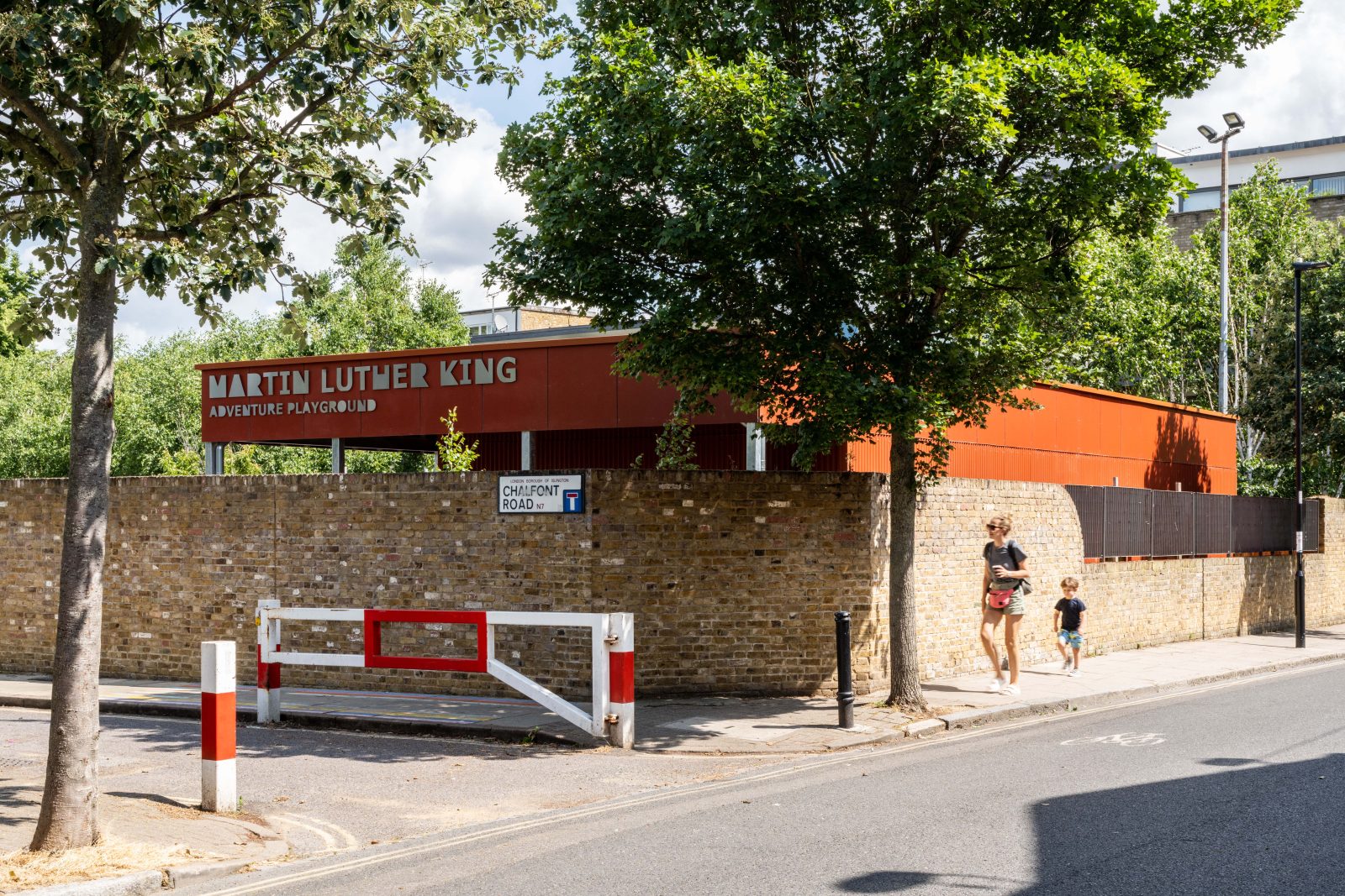 Paper House Project completes Martin Luther King play centre in Islington