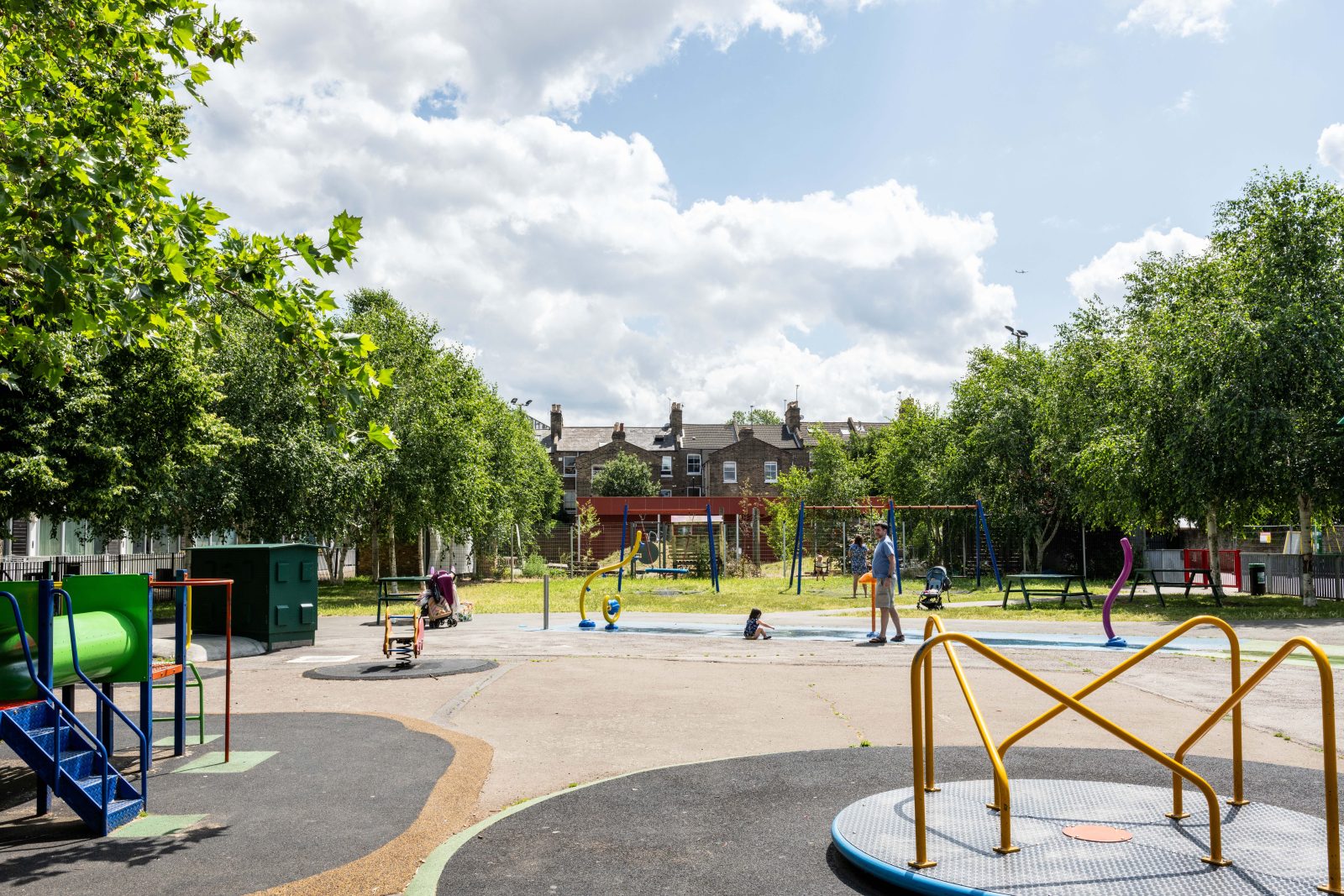 Paper House Project completes Martin Luther King play centre in Islington