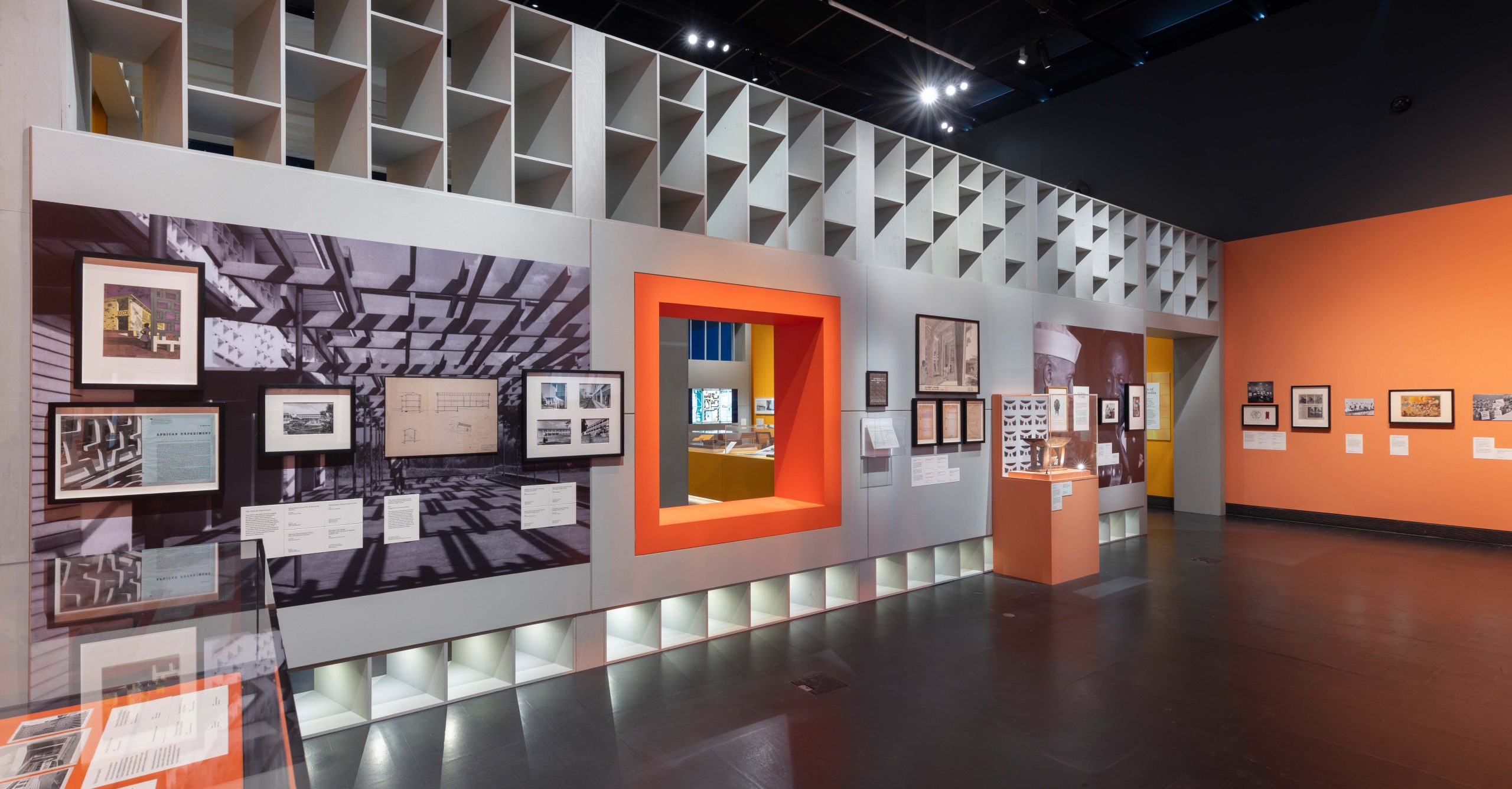 Review: Tropical Modernism at the V&A