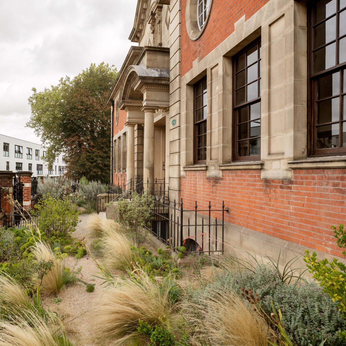 Robin Lee Architecture transforms former library into Erith cultural hub