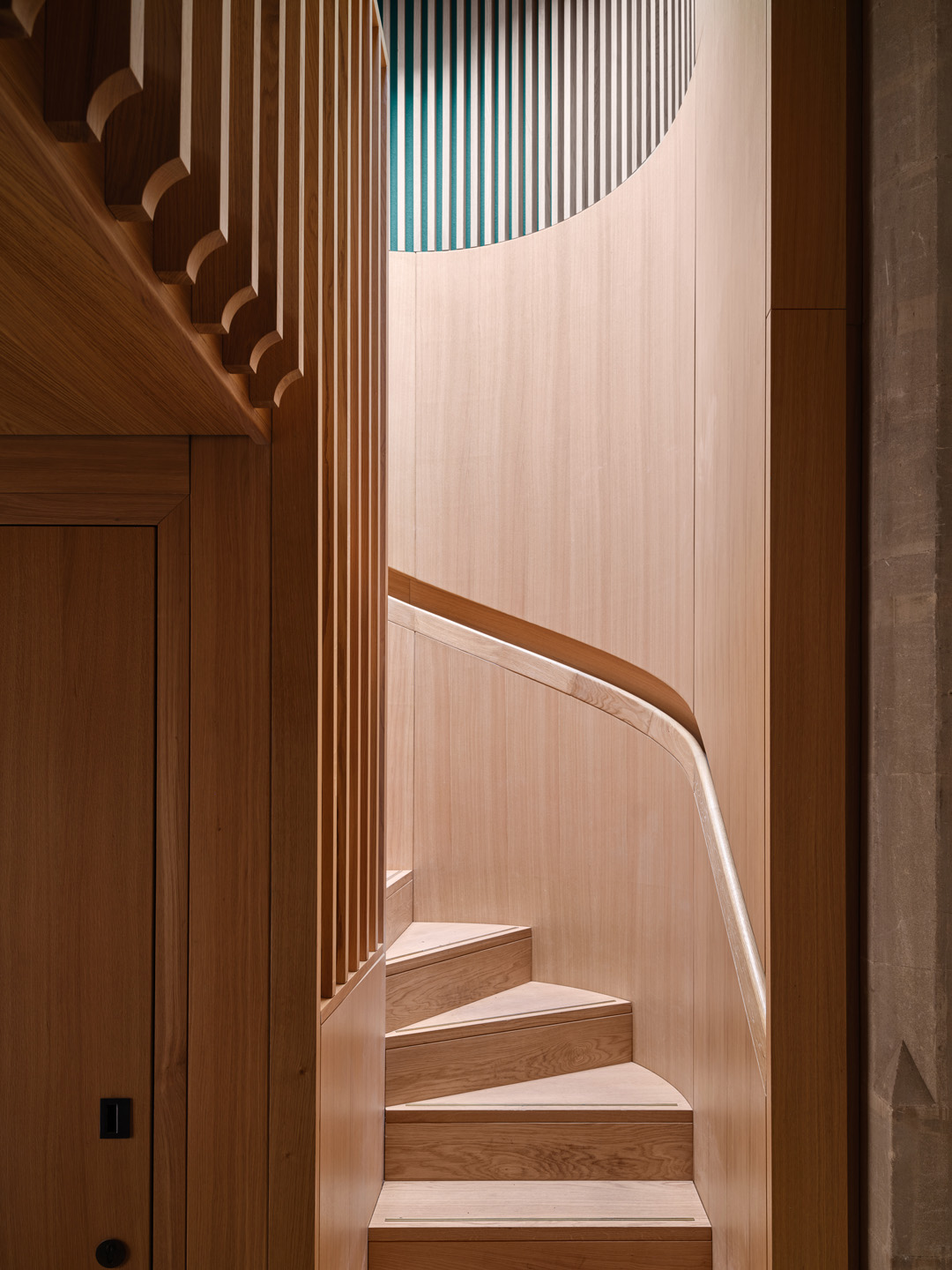 Nex and Donald Insall refurbish George Gilbert Scott-designed library ...