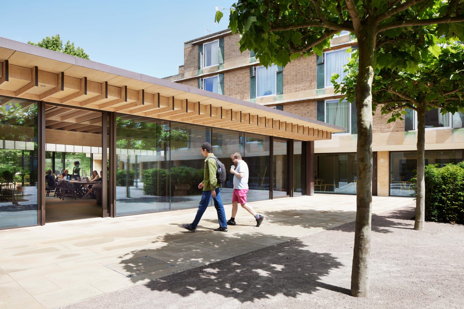 Stanton Williams hands over Emmanuel College additions