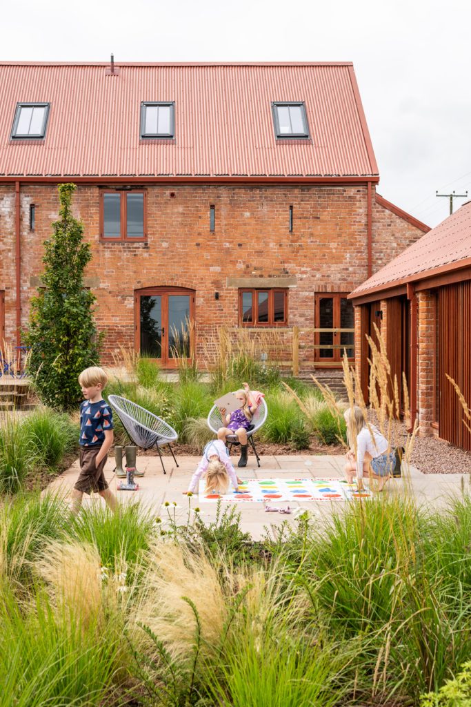 Stolon Studio creates ‘sociable’ housing from farm buildings