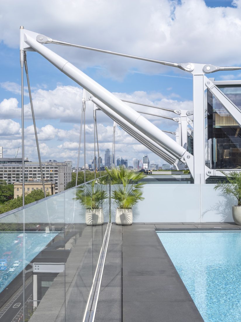 RSHP completes luxury London hotel with part-suspended floor structure