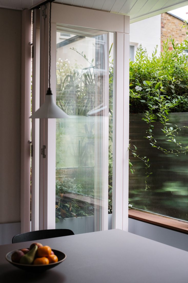 Fardaa extends one-bed London house into family home