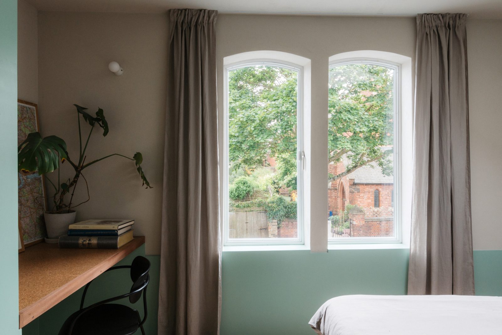 Fardaa extends one-bed London house into family home