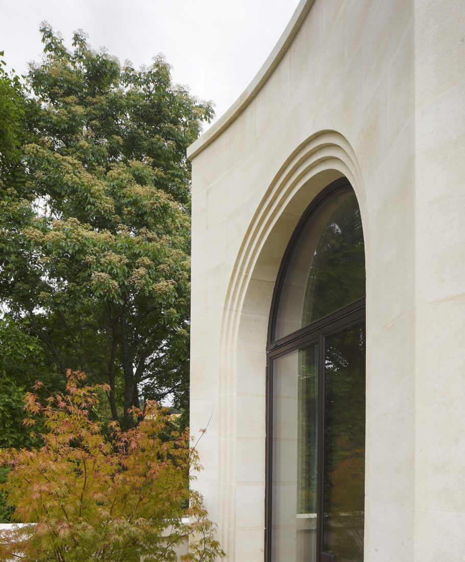 De Matos Ryan adds timber-framed, stone-clad pavilion to country hotel