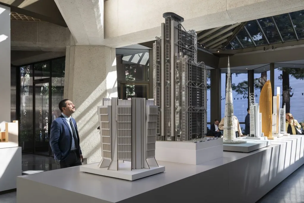 Foster + Partners reports record £422m turnover