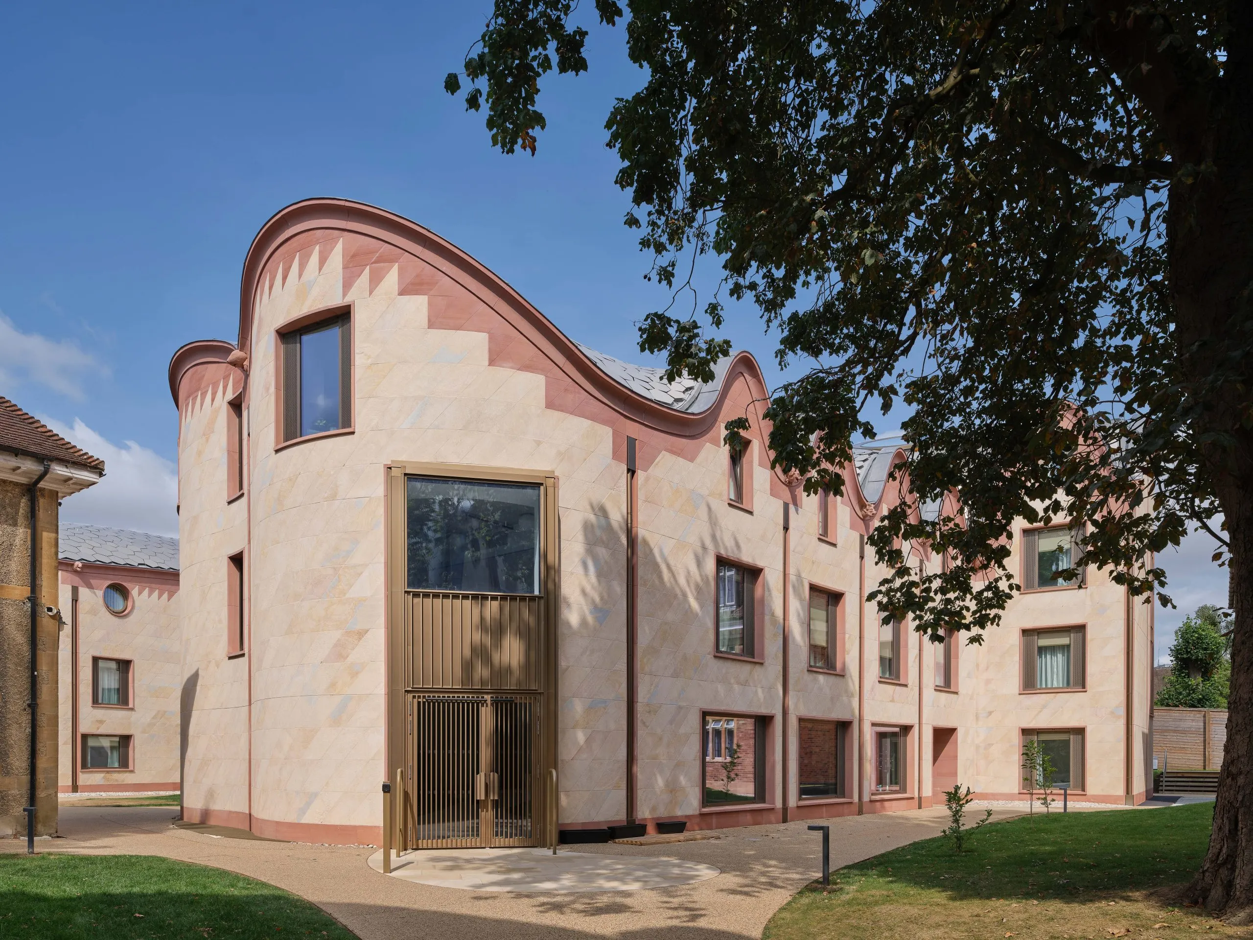 Circling the square: David Kohn’s Gradel Quadrangles at New College, Oxford