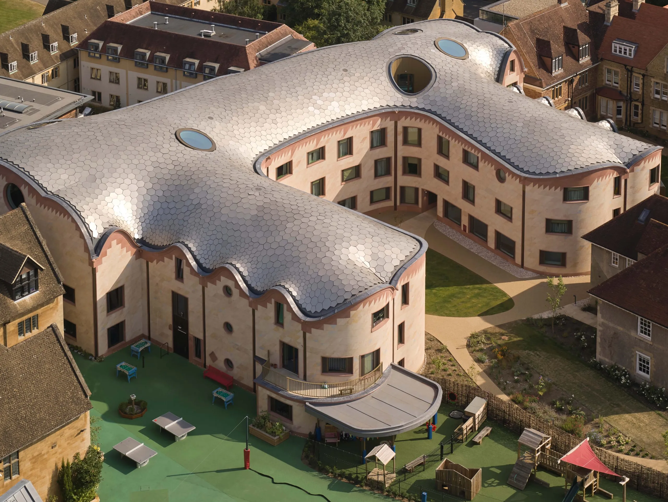 Circling the square: David Kohn’s Gradel Quadrangles at New College, Oxford