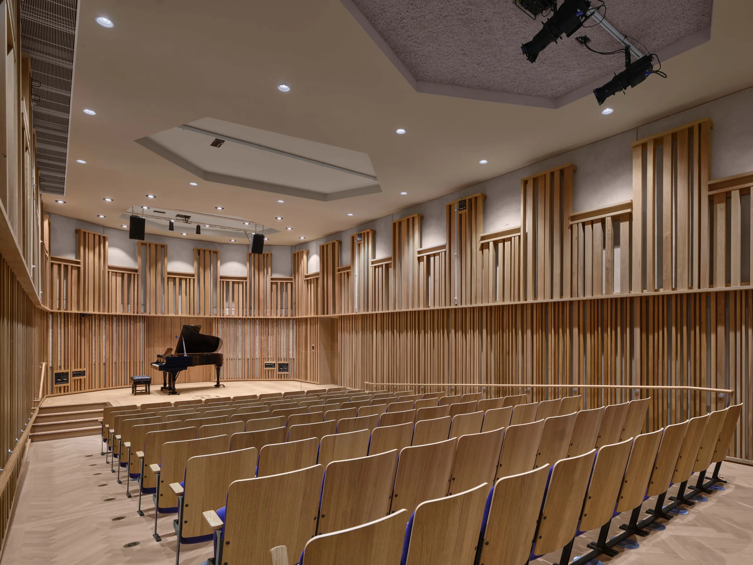 Circling the square: David Kohn’s Gradel Quadrangles at New College, Oxford