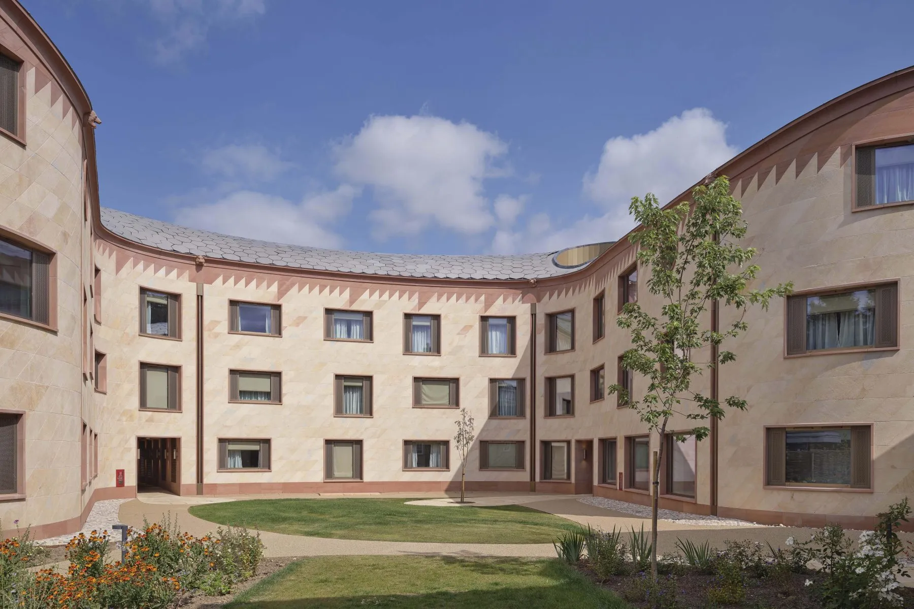 Circling the square: David Kohn’s Gradel Quadrangles at New College, Oxford