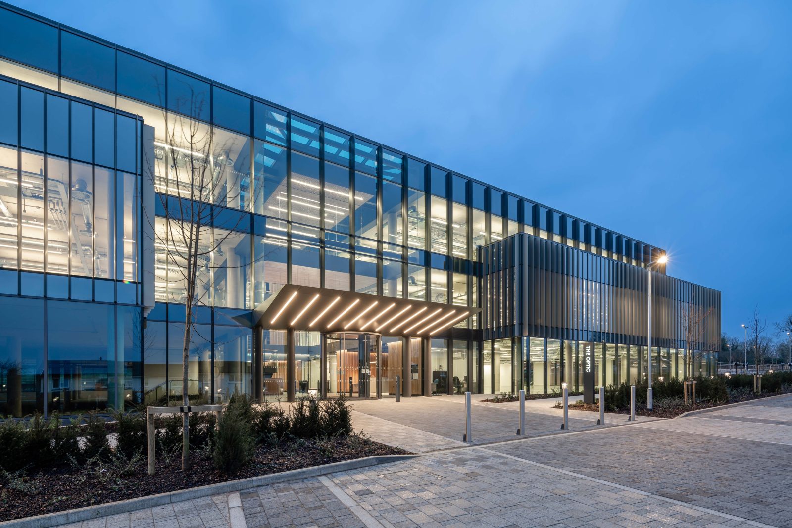 Scott Brownrigg completes Cambridge laboratory with recycled access floors