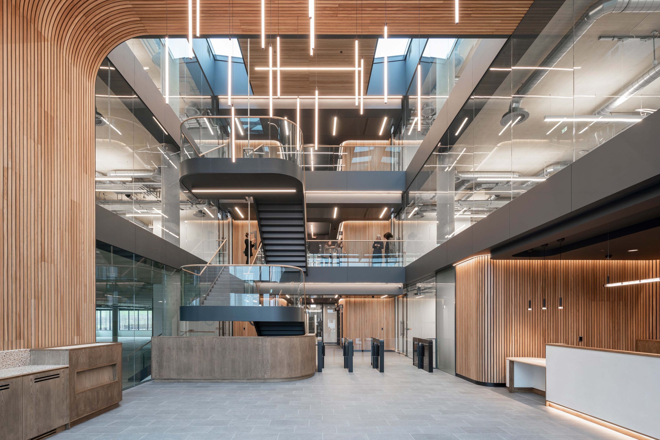 Scott Brownrigg completes Cambridge laboratory with recycled access floors