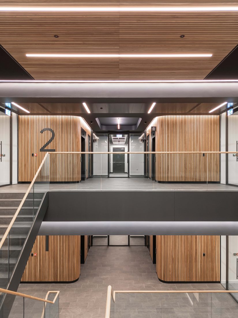 Scott Brownrigg completes Cambridge laboratory with recycled access floors