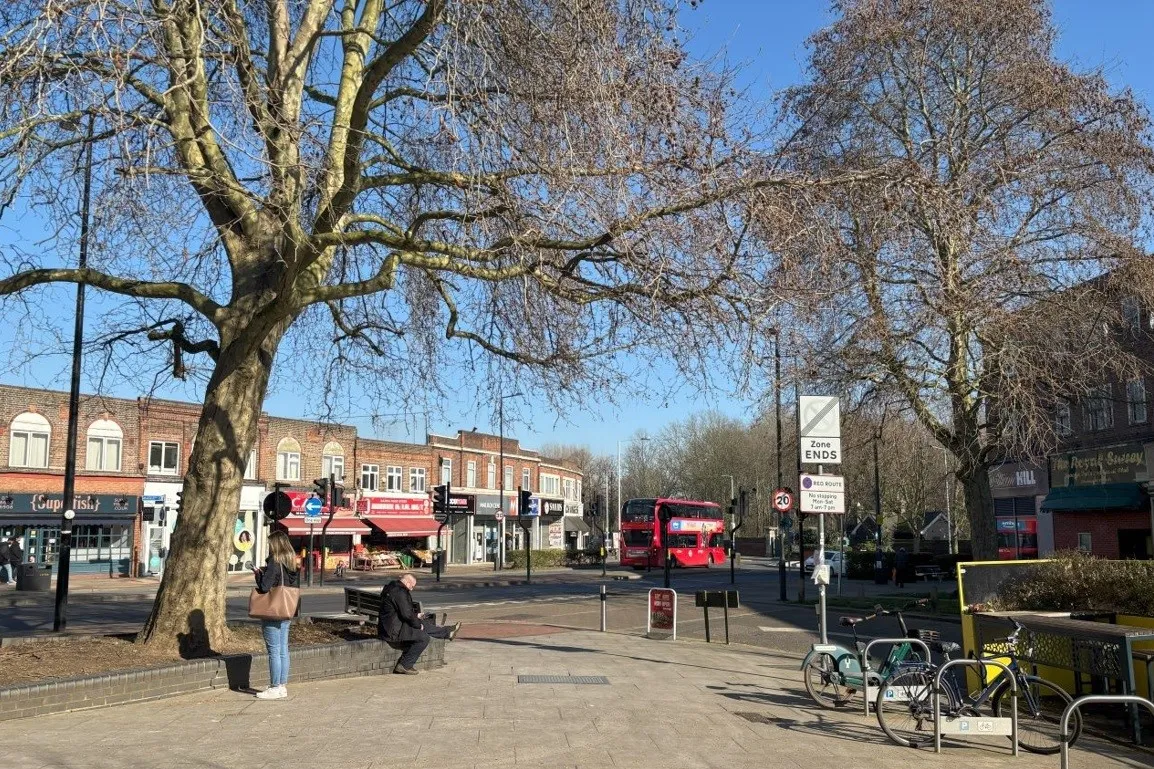 Morden Moments, London