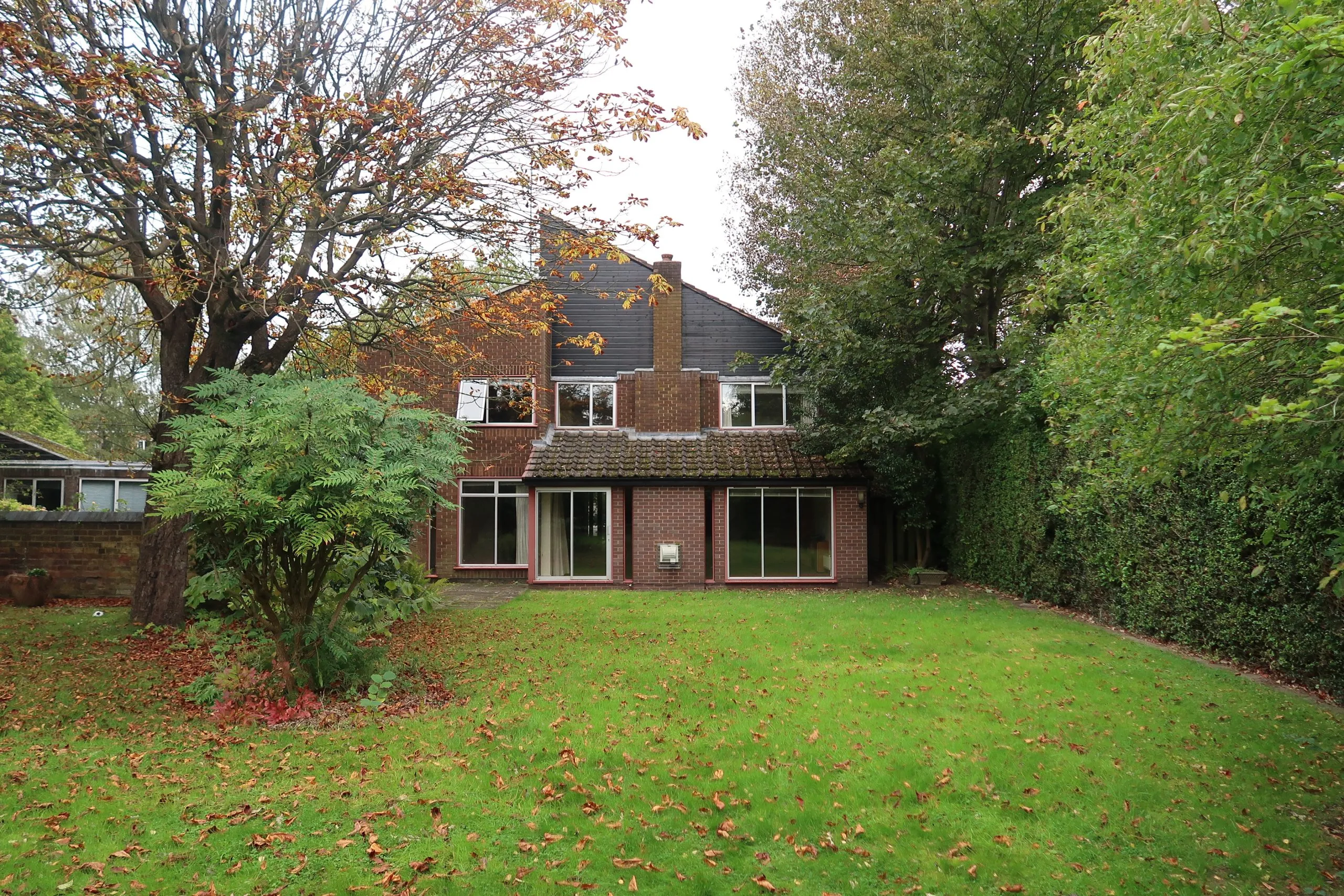 Loader Monteith wins approval to update Birmingham Modernist house