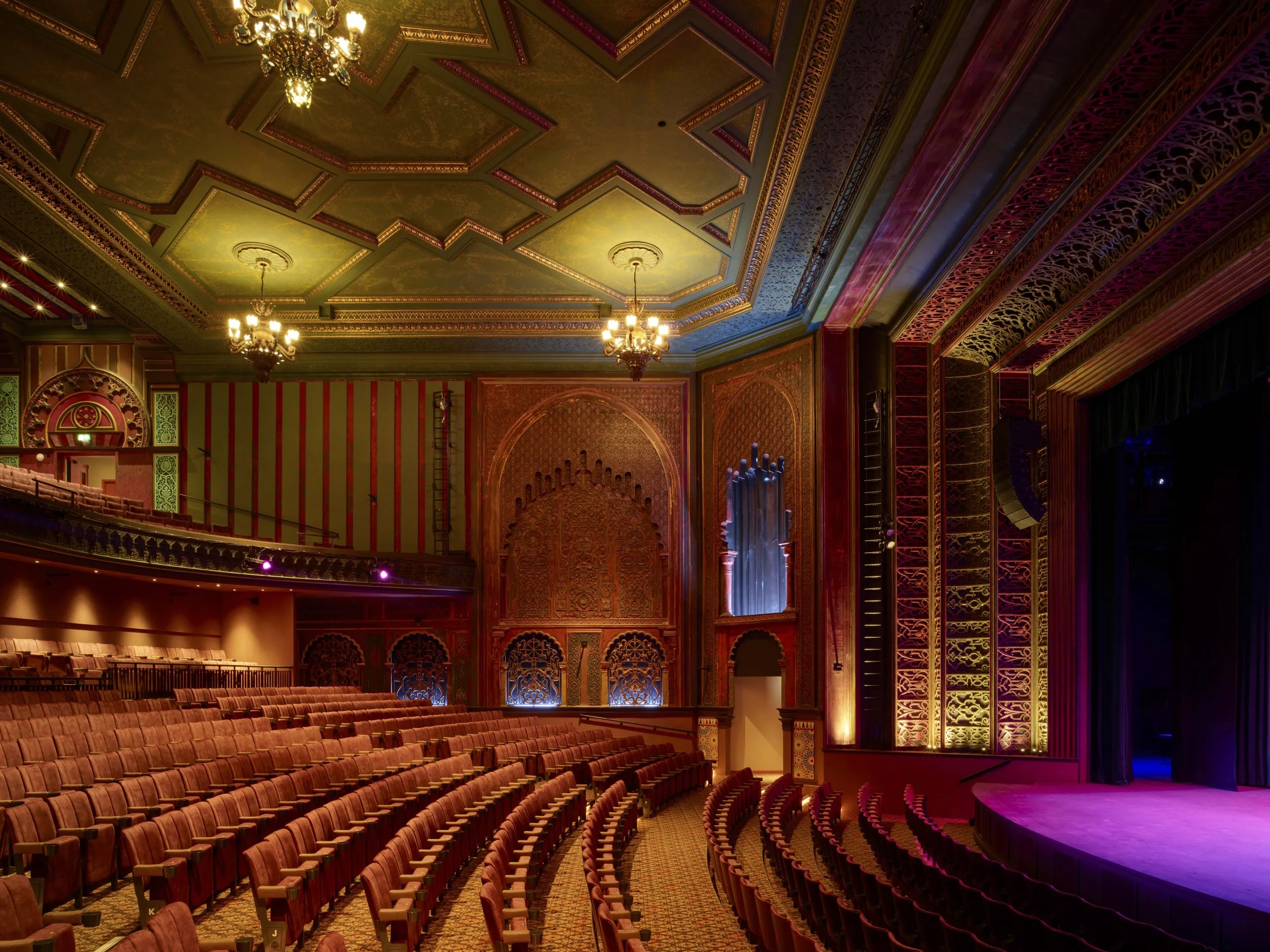 Pilbrow & Partners restores Alhambra-inspired cinema in Walthamstow