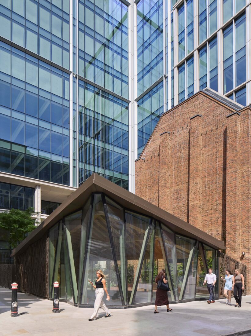 tp bennett replaces PoMo Stonecutter Court in Farringdon with offices