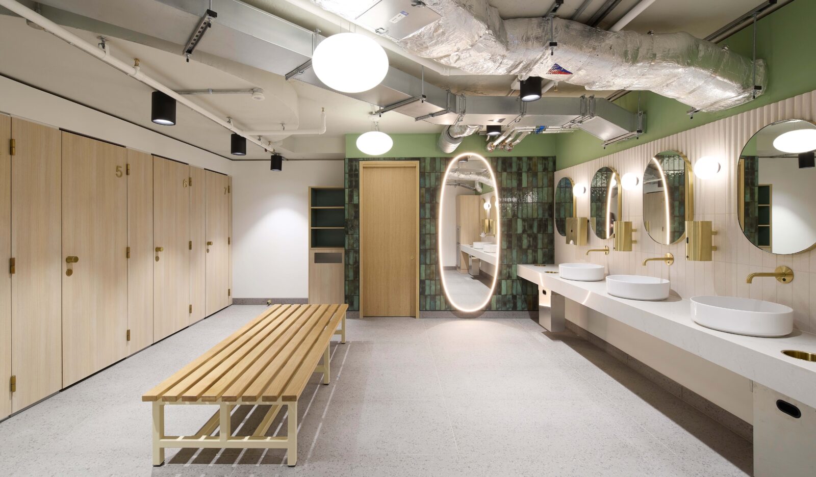 tp bennett replaces PoMo Stonecutter Court in Farringdon with offices