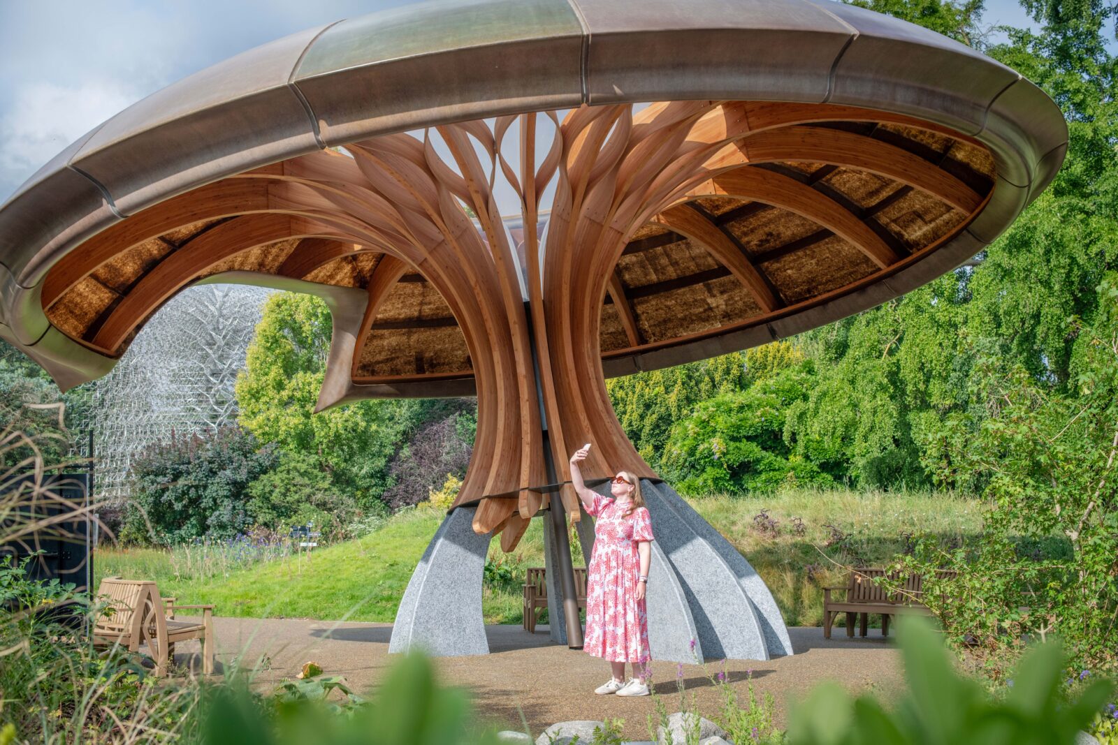 Kew opens Carbon Garden with Mizzi Studio-designed mushroom pavilion