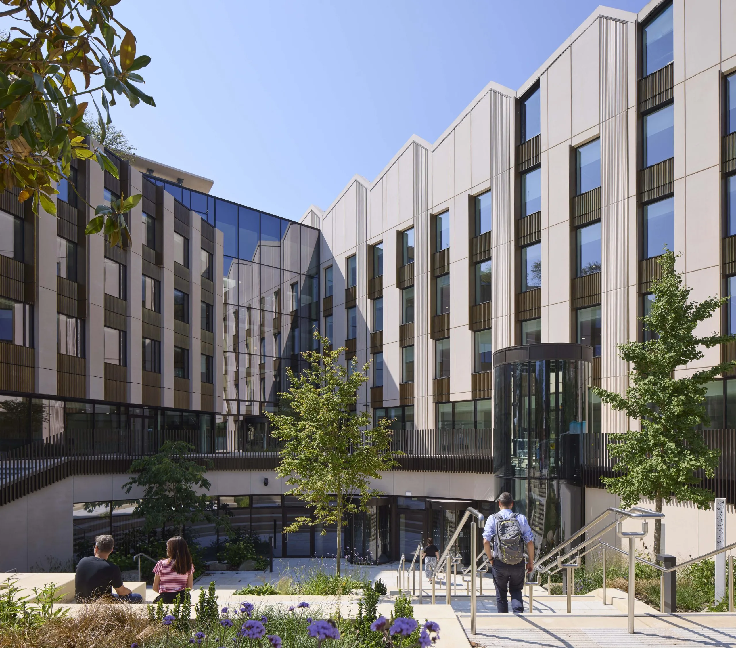 NBBJ completes Life and Mind building for Oxford University