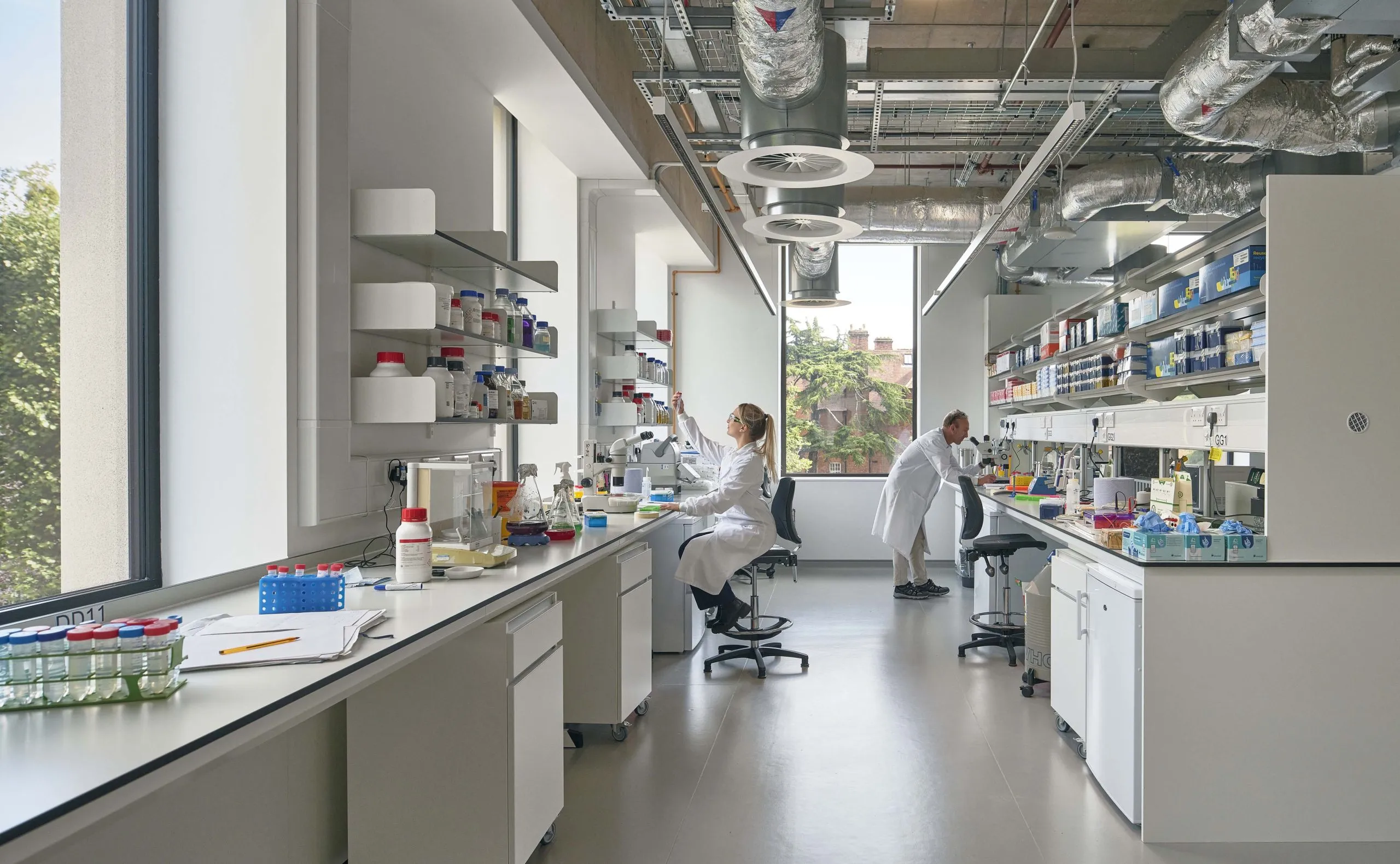 NBBJ completes Life and Mind building for Oxford University