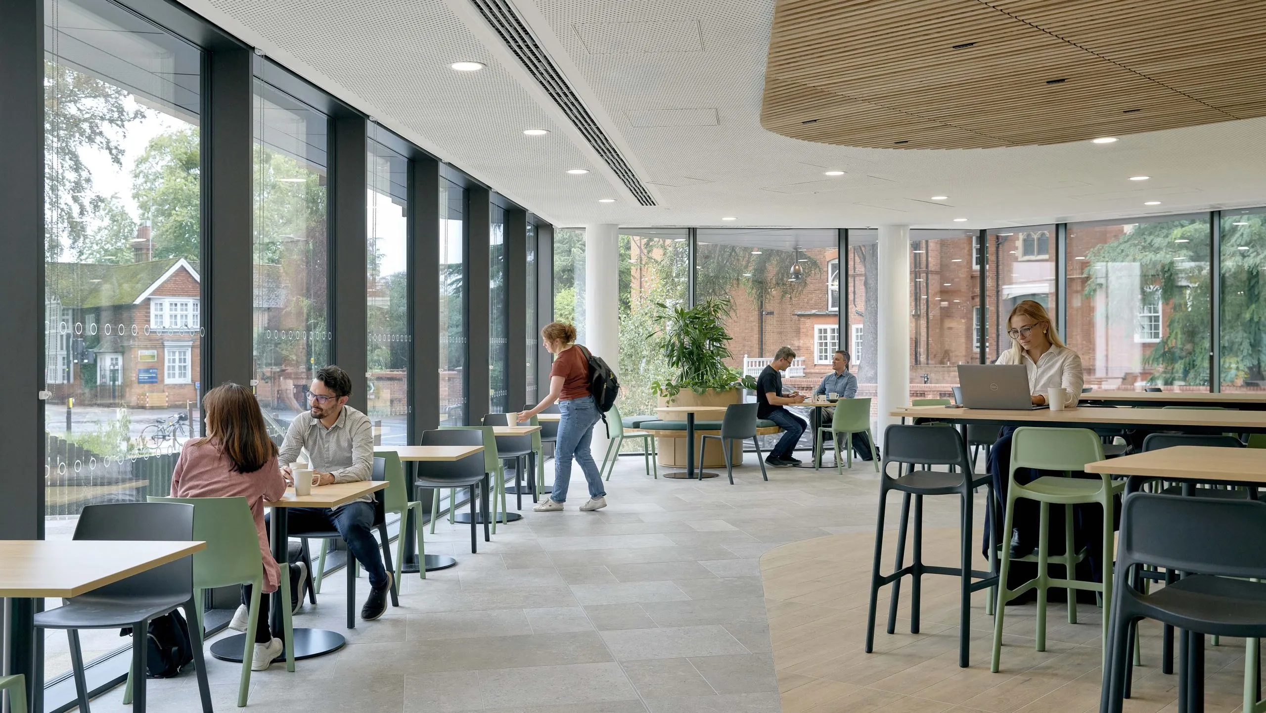 NBBJ completes Life and Mind building for Oxford University
