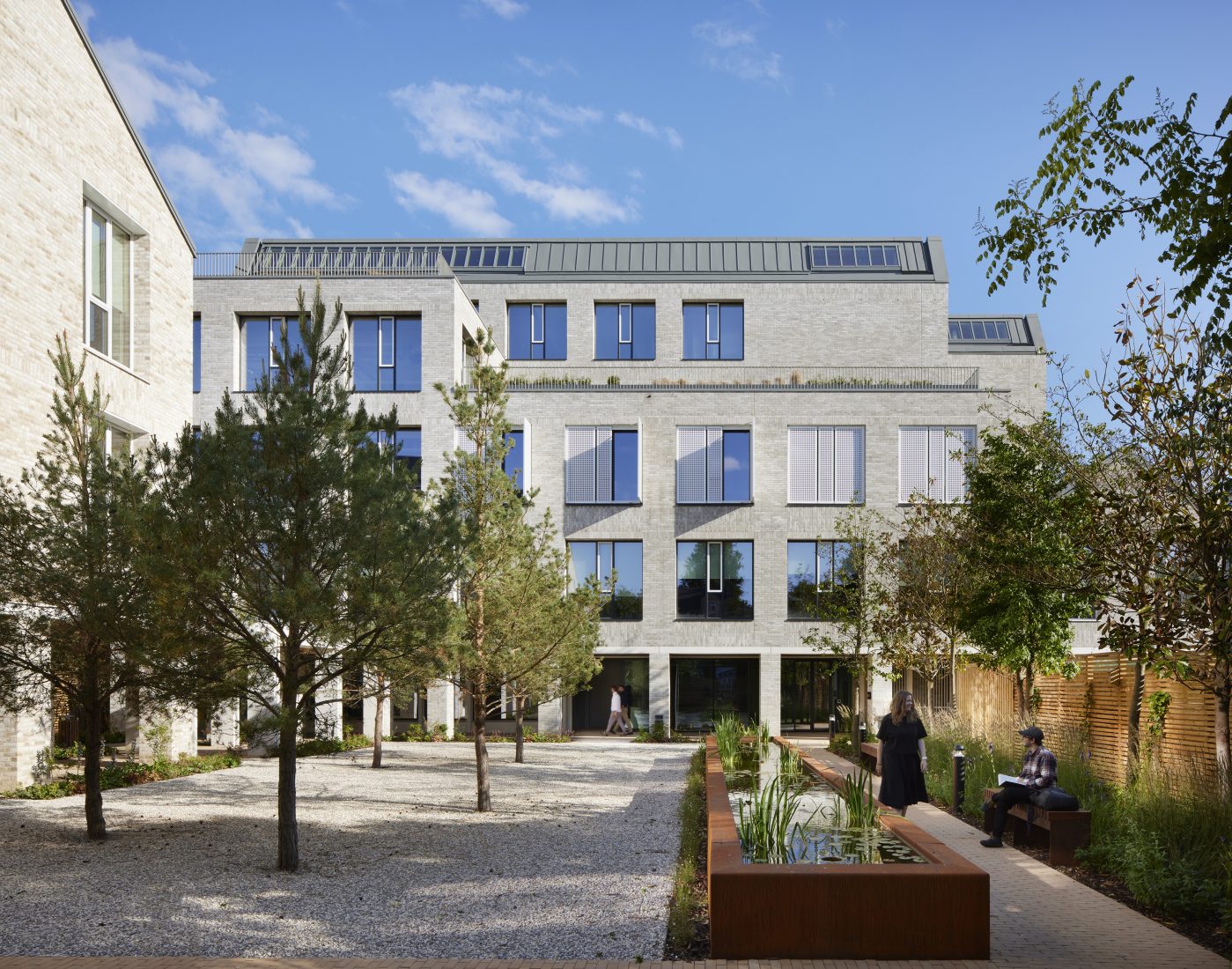 Allies and Morrison completes domestic-style Cambridge workplace campus