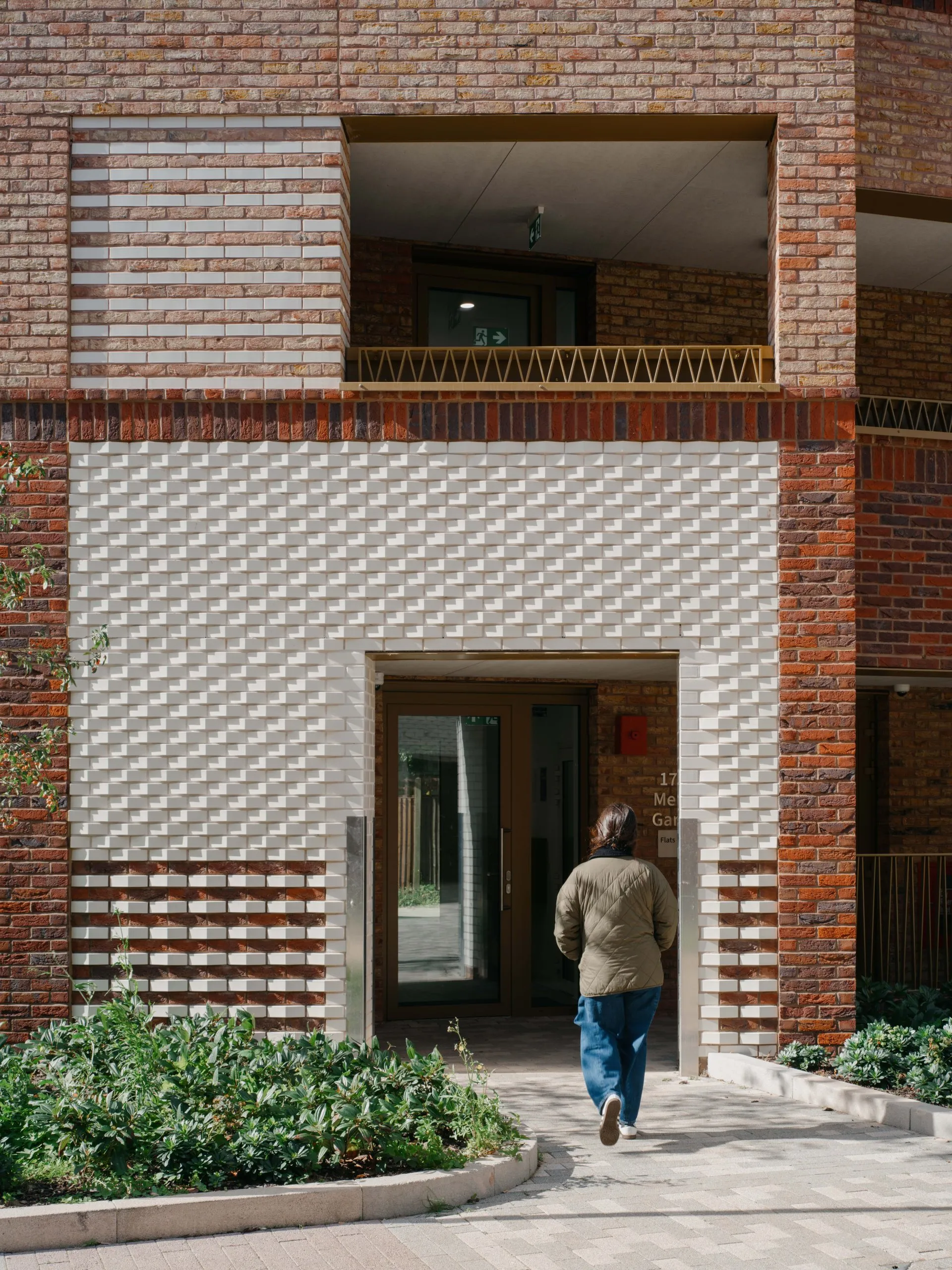 Flexible living for young and old: Melfield Gardens by Levitt Bernstein