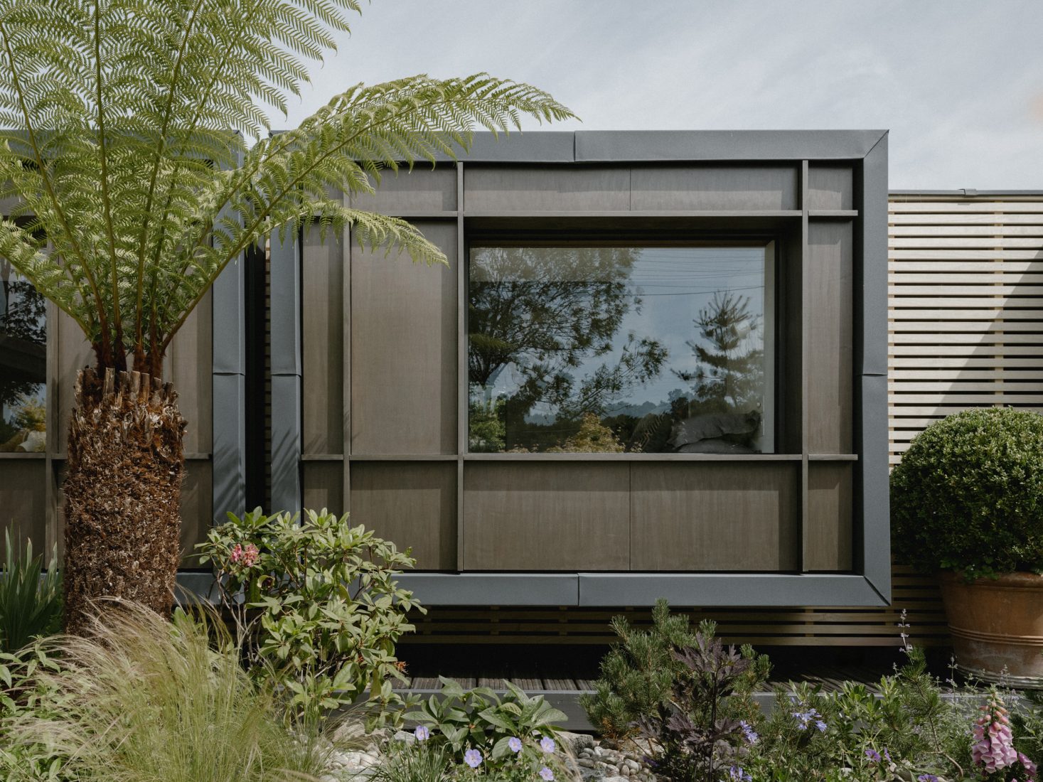 Case study: Float House by TiggColl